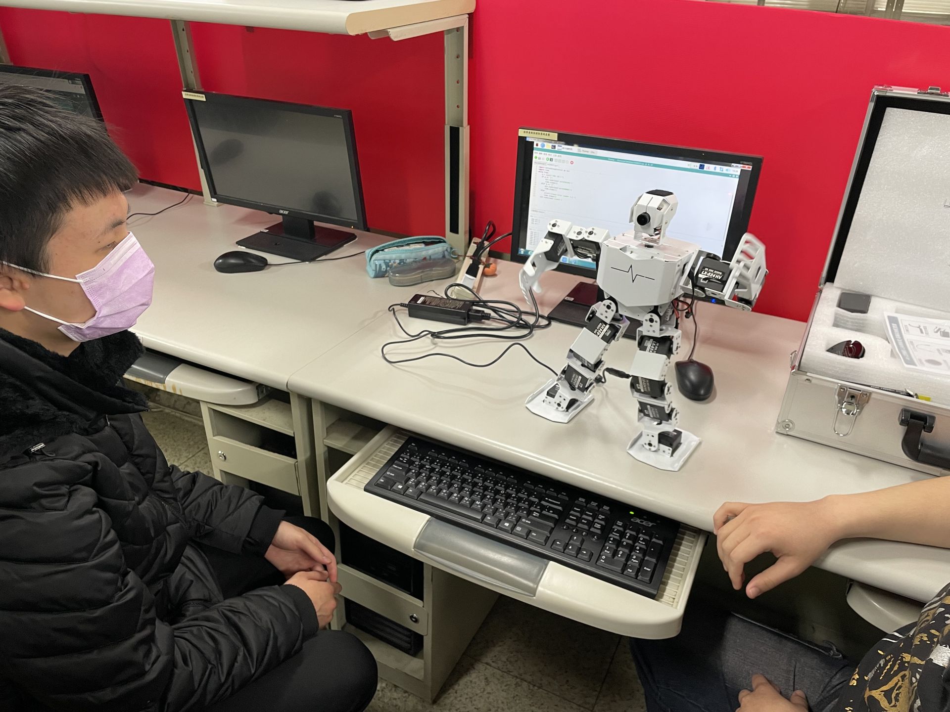課程 | 宏國德霖科技大學 電腦與通訊工程系